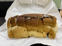 Legendaris! Roti Selai Srikaya Buatan Toko Roti Ganda Pematang Siantar