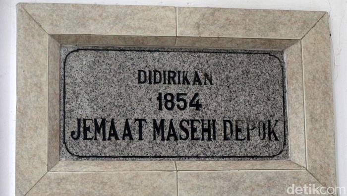 Melihat Gereja Tertua Peninggalan Belanda di Depok