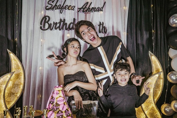 Shafeea Ahmad, Putri Ahmad Dhani Rayakan Ultah Ke-12 dengan Kue Cantik