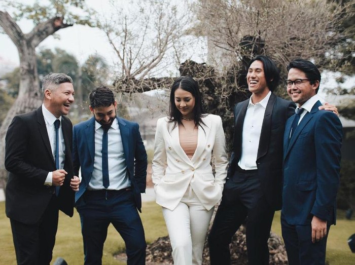 6 Keceriaan Anya Geraldine-Gading Marten di Pernikahan Kakak Mario Dandy