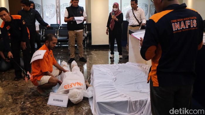 Begini Detik-detik Ecky Memutilasi Angela Hindriati