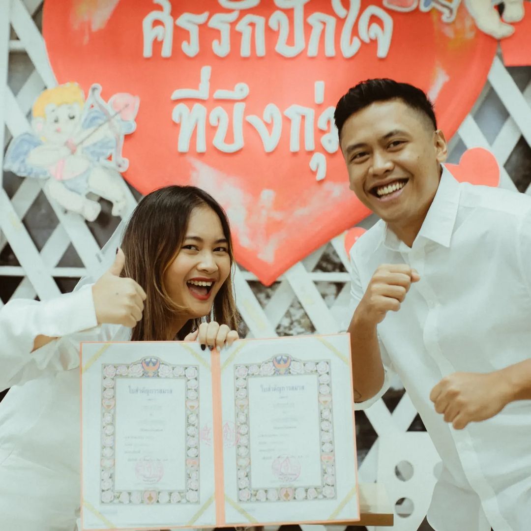 Adik Vidi Aldiano Diisukan Nikah Beda Agama, Intip Momen Pernikahannya Adik Vidi Aldiano Diisukan Nikah Beda Agama, Intip Momen Pernikahannya