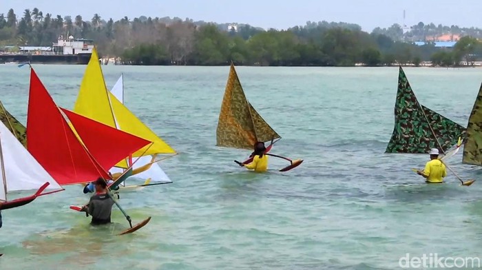 Mengenal Tradisi Jong, Lomba Pacu Perahu Layar dari Kepulauan Riau