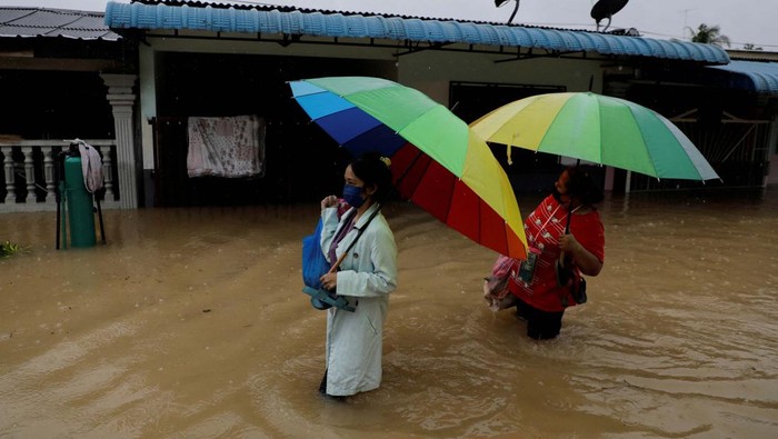 Foto Udara Banjir di Malaysia yang Bikin 41 Ribu Warga Mengungsi