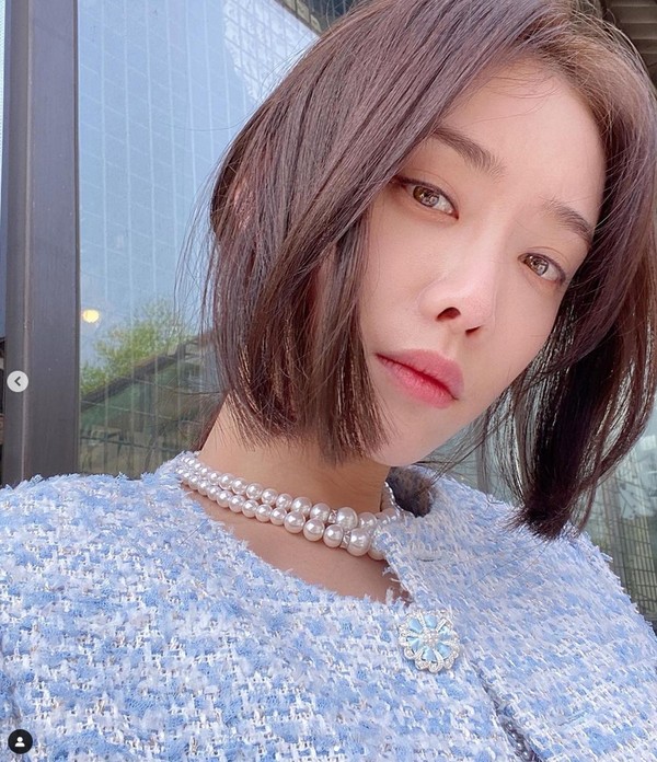 Kini Kim's Instagram, Twitter & Facebook on IDCrawl