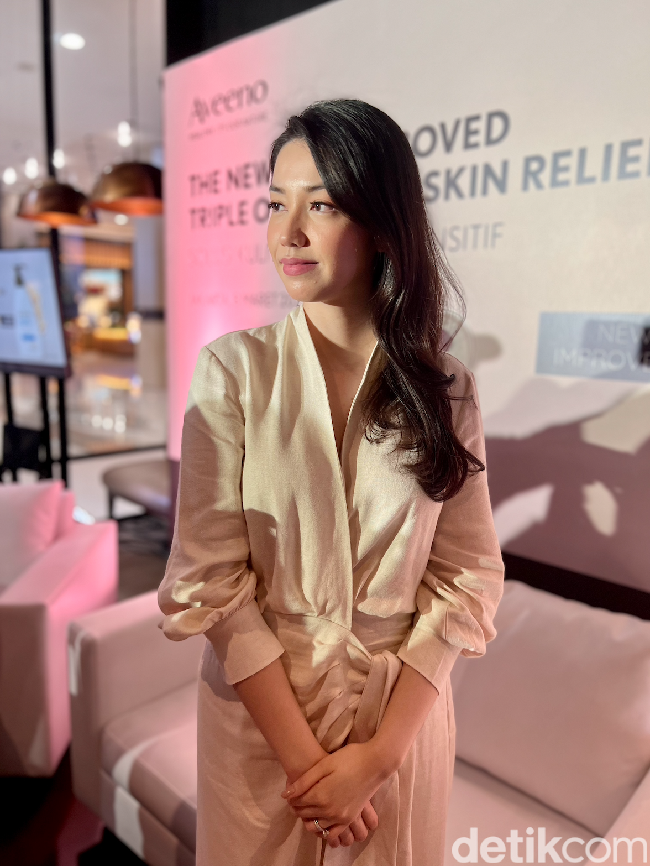 7 Potret Terbaru Velove Vexia yang Makin Cantik, Ungkap Rahasia ...