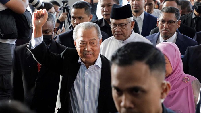 Didakwa Korupsi, Mantan PM Muhyiddin Yassin Terancam 15-20 Tahun Bui Didakwa Korupsi, Mantan PM Muhyiddin Yassin Terancam 15-20 Tahun Bui