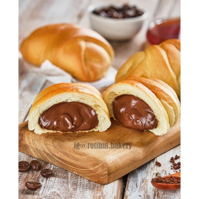 20 Roti Cokelat ala Bakery Mulai Rp 7.000 an Ada di Sini
