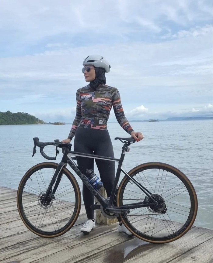 Rahasia Awet Muda ala Wulan Guritno, Tak Heran Sering Disebut 'Hot Mama'
