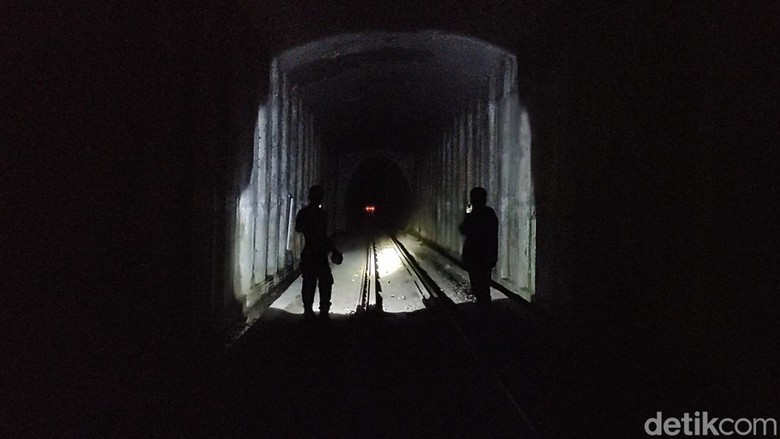 Kisah Nyi Sadea, Sang Penari Penghuni Terowongan Lampegan yang Seram