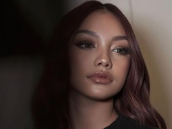 8 Gaya Seksi Baila Fauri, Pacar Baru Devano Danendra Setelah Putus dari ...