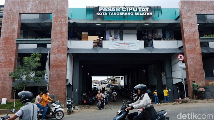 Potret Pasar Ciputat Masih Sepi Setelah Revitalisasi