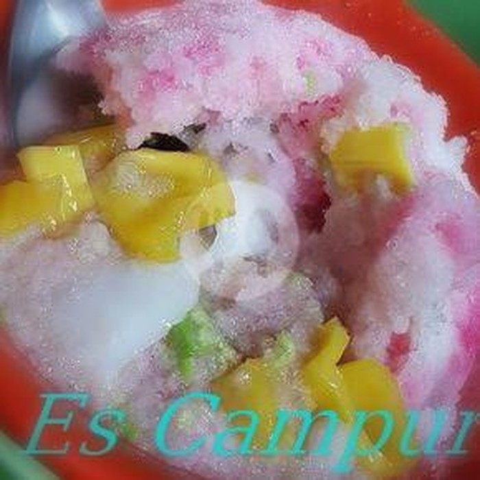 Manis Segar! 20 Es Campur Komplet Ada di Sini