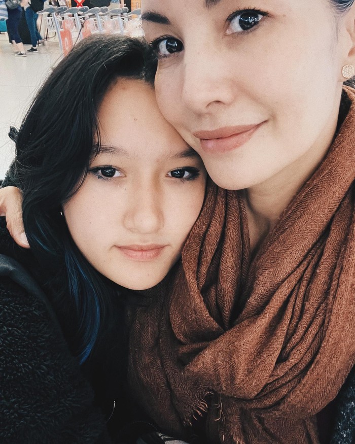 7 Potret Alex Anak Nadya Hutagalung yang Pilih Gender Netral