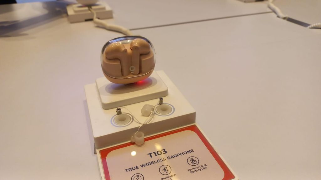 Tengok Produk Terbaru Olike, Ada Speaker hingga Smartwatch Canggih Tengok Produk Terbaru Olike, Ada Speaker hingga Smartwatch Canggih