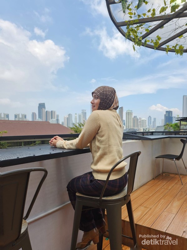 Rekomendasi 7 Kafe Rooftop Ciamik di Jakarta, Cocok buat Ngabuburit