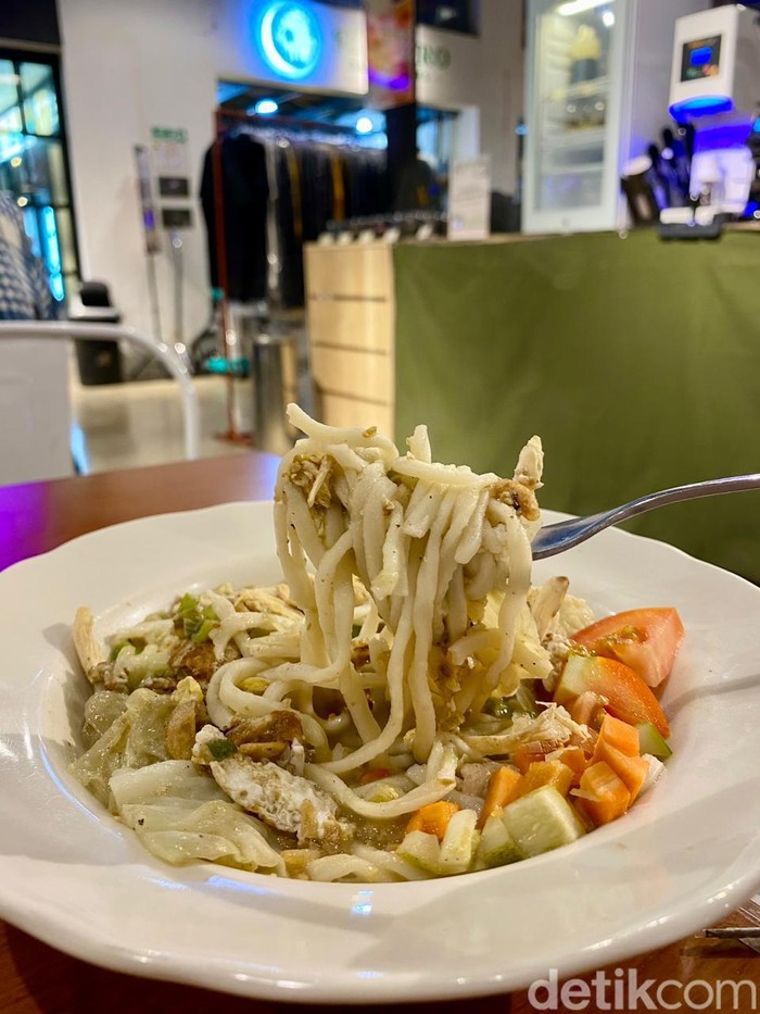 Begini Penampilan dan Rasa Mie Godog Rp 30.000 vs Rp 121.000