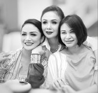 8 Potret Kartika Sary Adik KD & Yuni Shara, Cantik Berparas Mirip Rossa