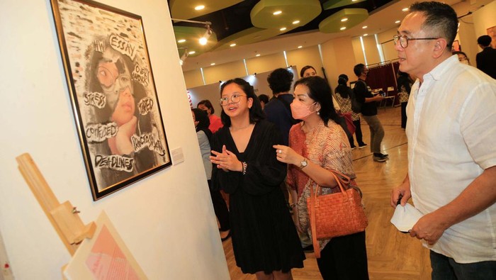 Melihat Pameran Seni Visual Karya Pelajar