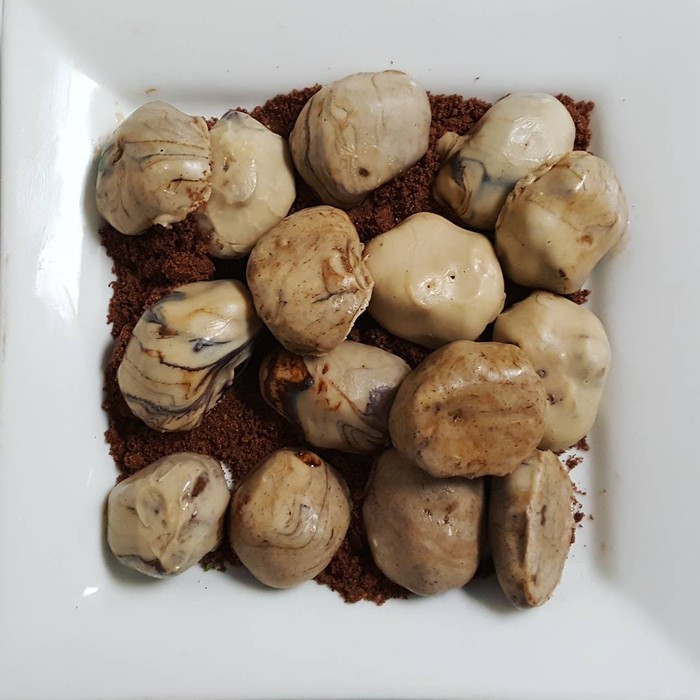 Yummy! 10 Dessert Unik Bentuk Cacing dan Puntung Rokok Ini Bisa Dimakan