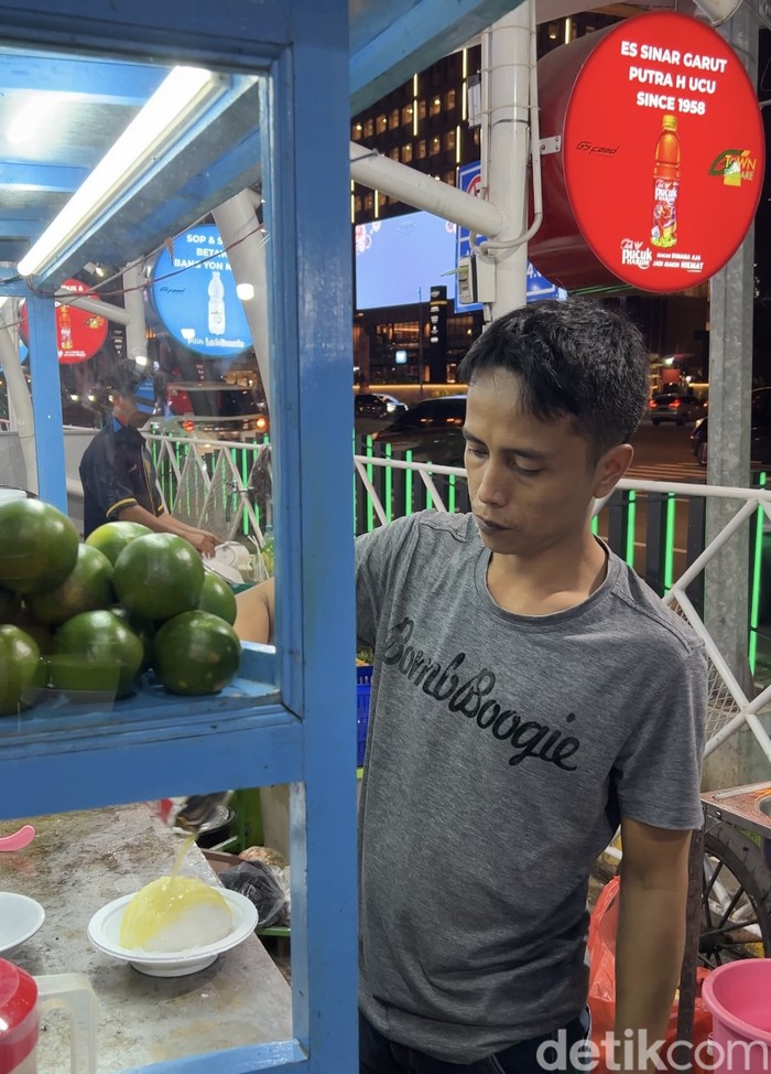Segar! Es Campur dan Es Teler Legendaris di G Town Square