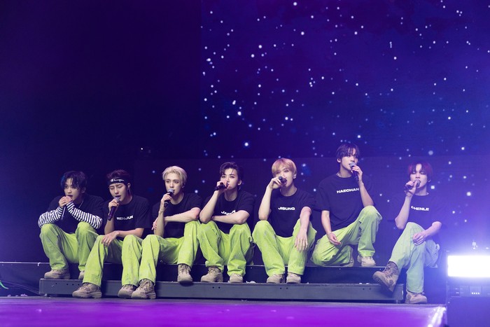 Potret Keseruan NCT Dream Sukses Gelar Konser Perdana di Eropa