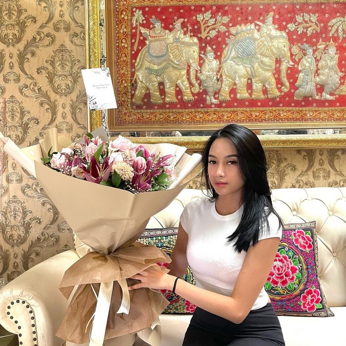 5 Pesona Putri Vania yang Ingin Jajal Akting Usai Jadi Model