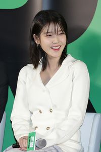 Transformasi IU Usai BB Naik, Bikin Netizen Syok dengan Pipi Chubby