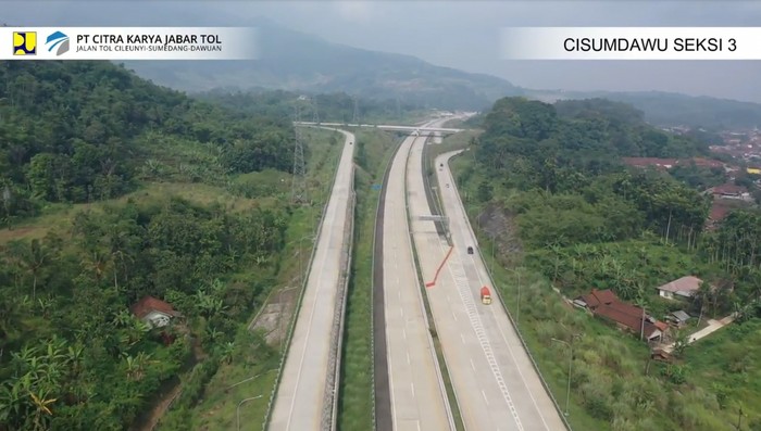 Penampakan Tol Cisumdawu dari Udara yang Bisa Dijajal buat Mudik