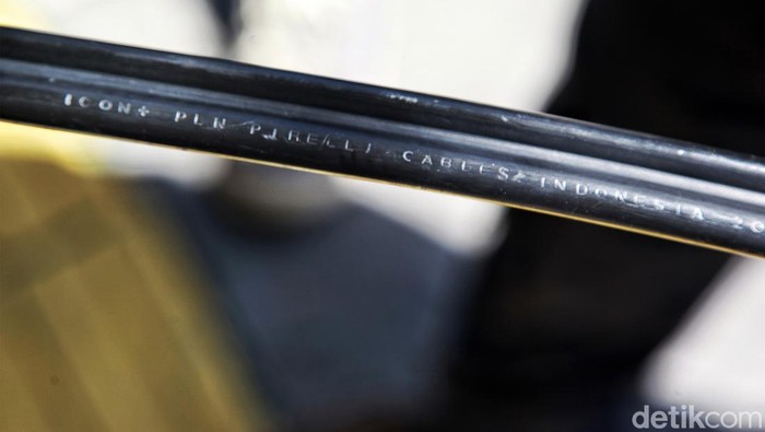Kabel Optic Semrawut di Jakpus Mulai Dibenahi, Begini Prosesnya