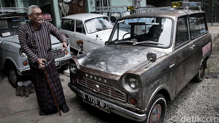 Mengintip Bengkel dan Garasi Mobil Klasik Pakde Bei