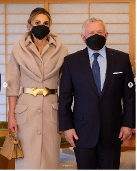 Queen Rania Ratu Kerajaan Yordania Yang Tak Kalah Modis