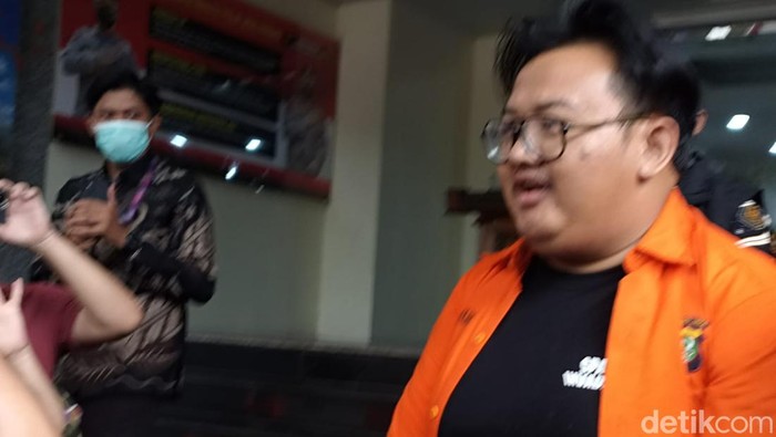Yudo Andreawan Jadi Tersangka Usai Ngamuk di Mal Jakpus! Yudo Andreawan Jadi Tersangka Usai Ngamuk di Mal Jakpus!