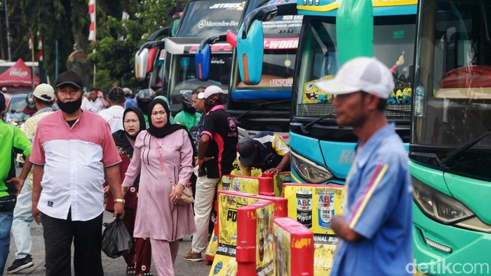 Terkini di Terminal Kalideres Jelang Lebaran Idul Fitri