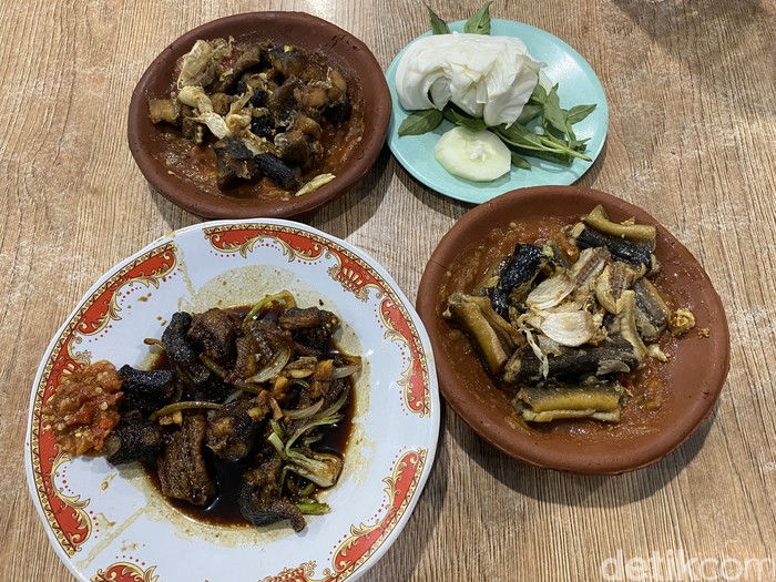 Belut Elek Racikan H. Poer yang Legendaris di Surabaya