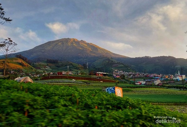 Sungguh, 'Nepal Van Java' Secantik Itu!
