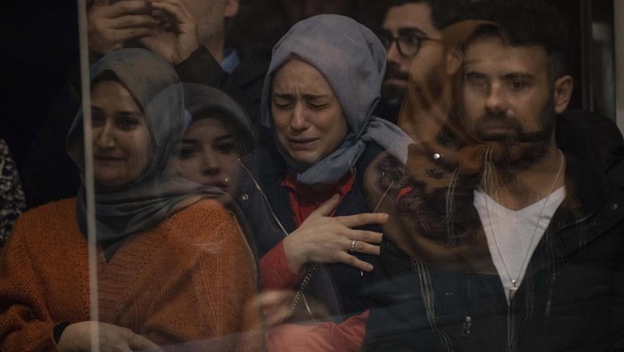 Melihat Jubah Nabi Muhammad Hadiah untuk Uwais al-Qarni