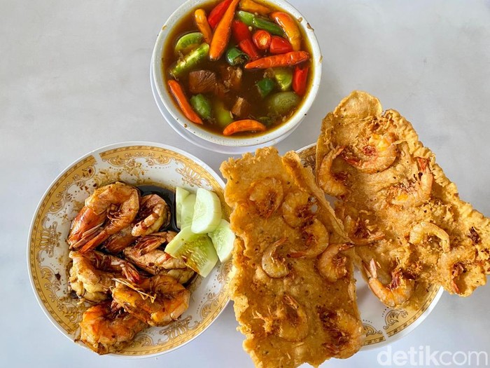 Segar Mlekoh! Asem-asem Daging Koh Liem, Kuliner Semarang Sejak 1978