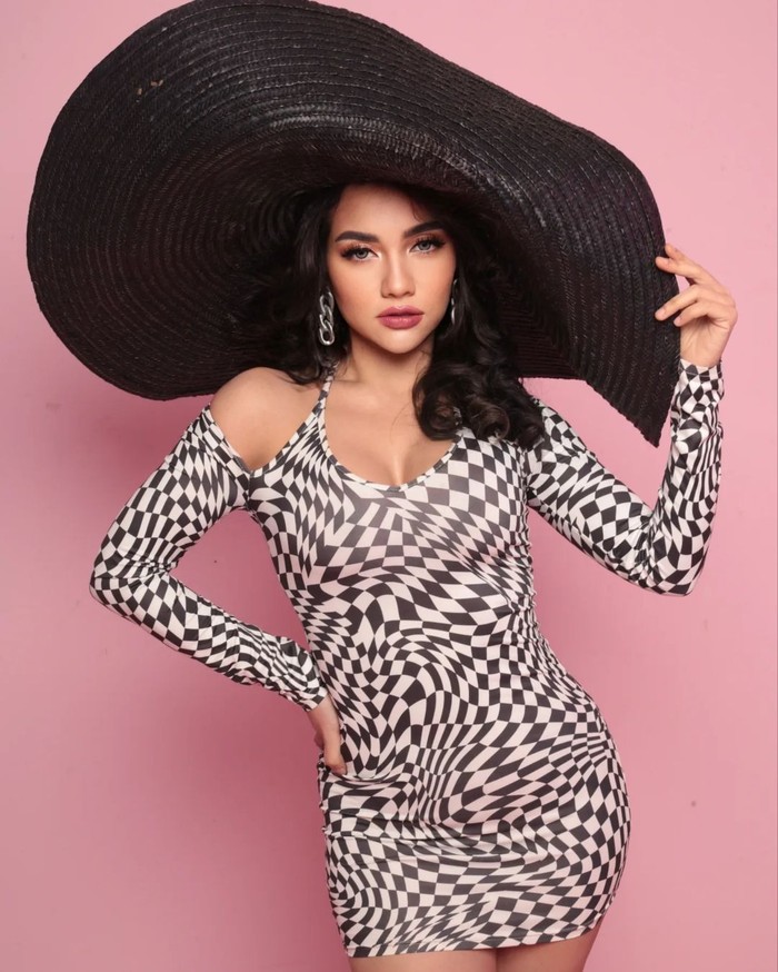 5 Potret Lala Widy Mau Enjoy Tanpa Pasangan Dulu