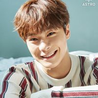 Cha Eunwoo-Mingyu Seventeen Tulis Pesan untuk Moonbin ASTRO