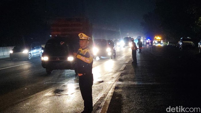 Arus Balik, Tol Purbaleunyi Arah Jakarta Padat Merayap