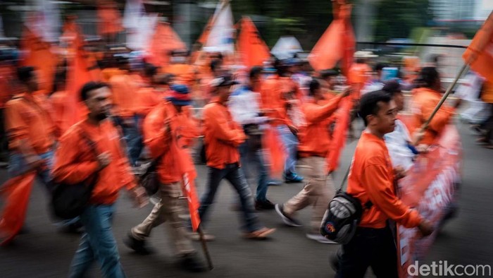 Penampakan Massa Demo May Day Long March di Jakarta