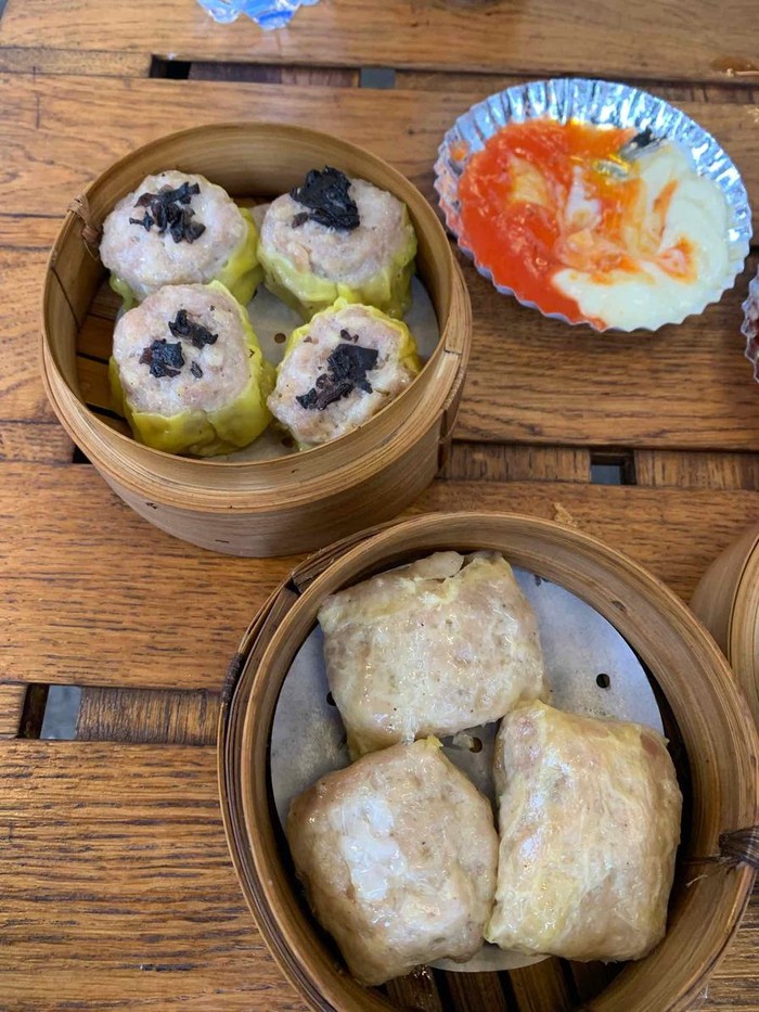 Mantul! Dimsum 10 Ribuan Ada di Sini!
