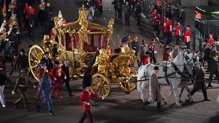Bakal Digelar Meriah, Begini Gladiresik Penobatan Raja Charles III