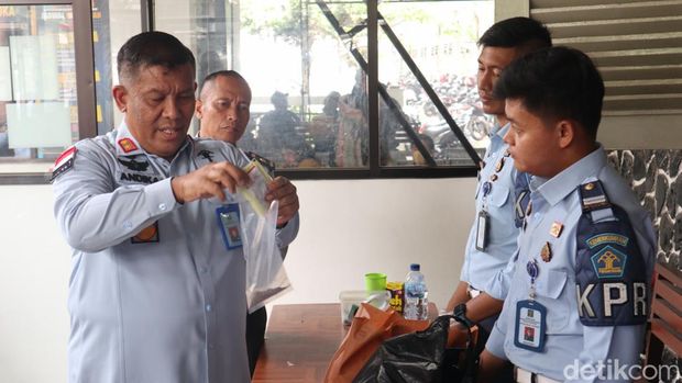Sempat Viral 'Kamar Kos', Intip Fasilitas di Rutan Kebonwaru Bandung Sempat Viral 'Kamar Kos', Intip Fasilitas di Rutan Kebonwaru Bandung