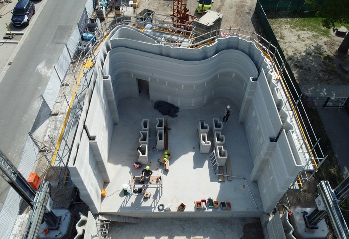 Gedung Ini Cuma Dibangun 2 Orang, Dibantu Robot Cetak 3D