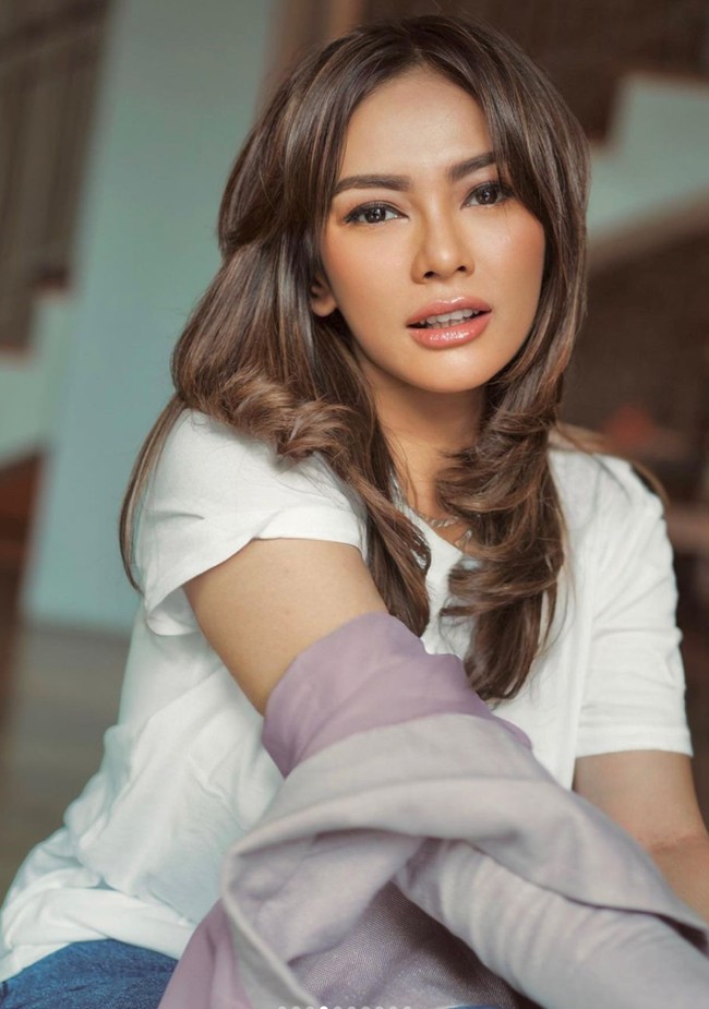 7 Foto Masayu Anastasia yang Makin Cantik, Digosipkan Dekat Dengan Ariel NOAH