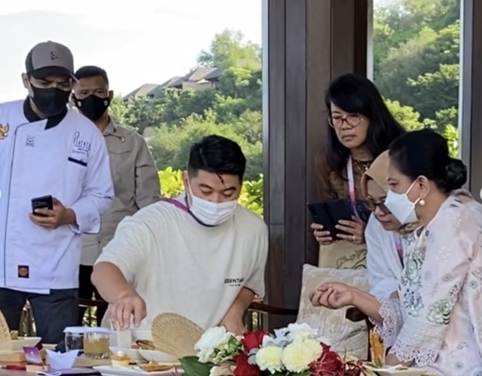 10 Potret Chef Arnold dan Tim Siapkan Jamuan KTT Asean