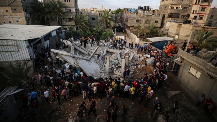 Rumah Warga di Gaza Porak-poranda Gegara Serangan Udara Israel Rumah Warga di Gaza Porak-poranda Gegara Serangan Udara Israel