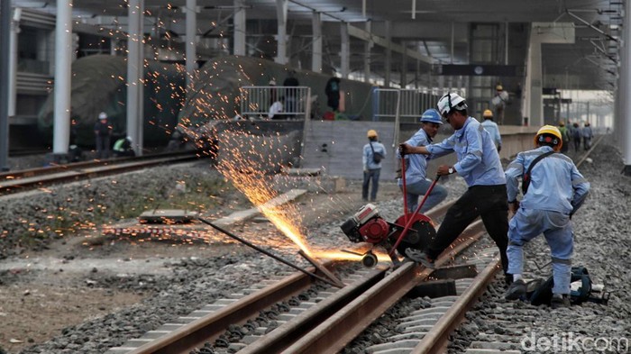 Foto Terbaru! Progres Pembangunan Stasiun Kereta Cepat Tegalluar